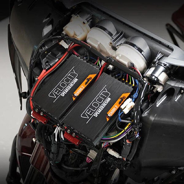 Velocity Double Trouble Twin 500 Watt 2 Channel Amplifiers & Twin Power ...